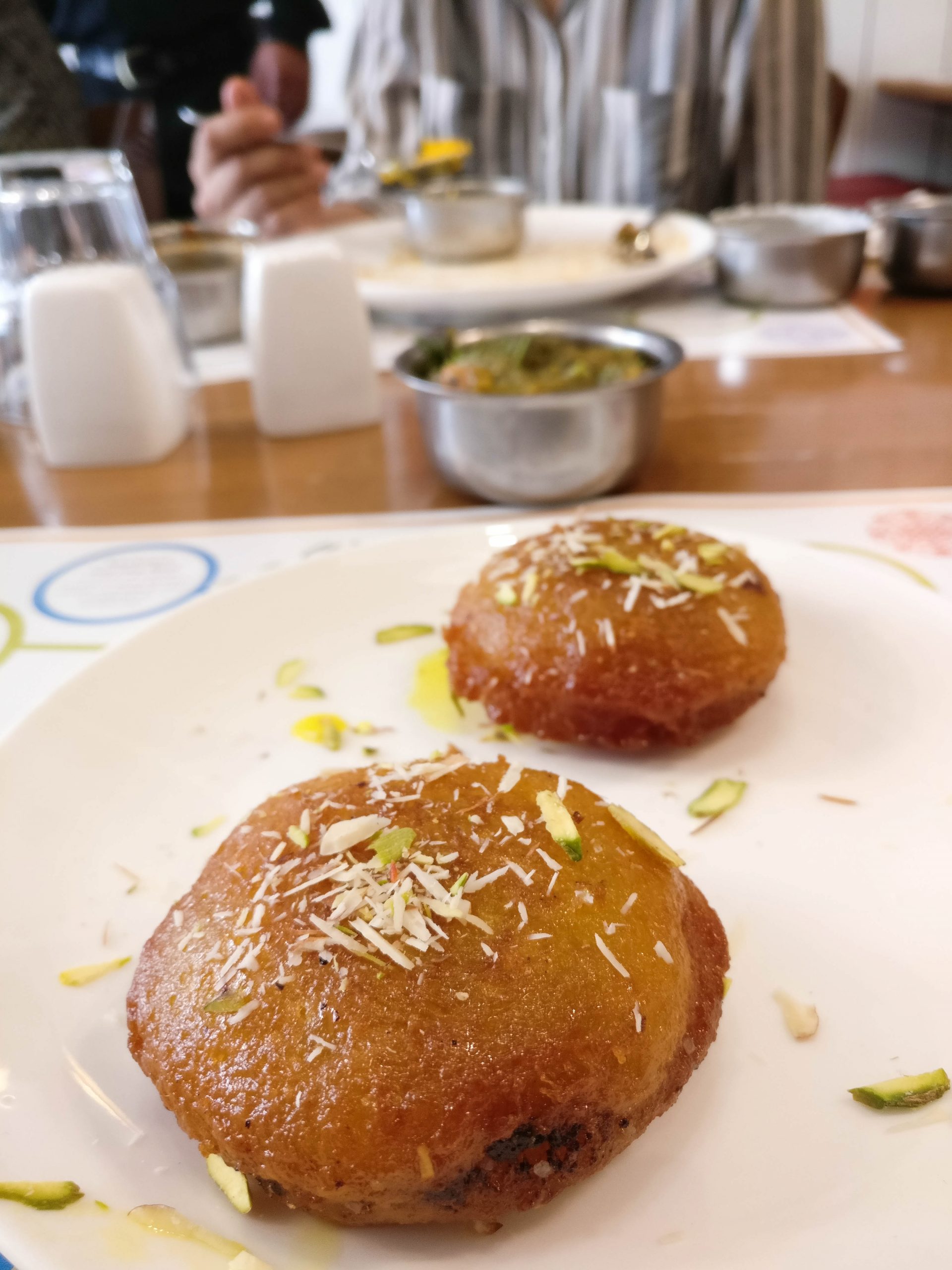 Sindhi Lunch Maani at the 29 – Siddharth and Shruti